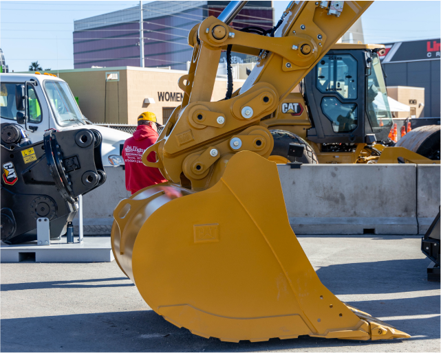 Understanding Excavator Linkage: H-Links, Side Links, Bucket Links, and ...