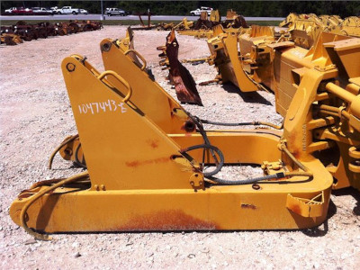 Dozer C-frames | ConEquip Parts