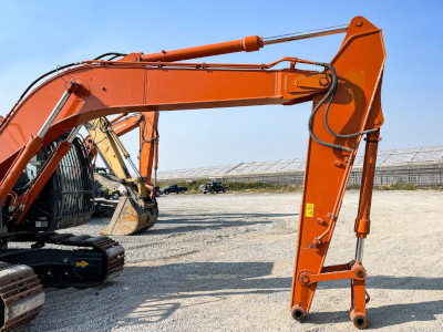 Excavator Arm Crowd Dipper Stick | ConEquip Parts