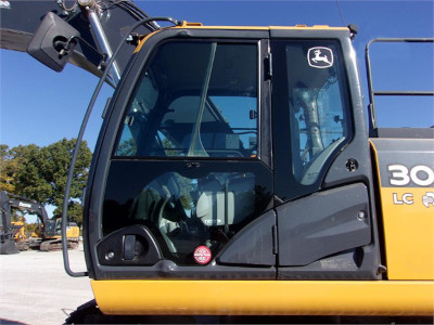 Heavy Equipment Cabs | ConEquip Parts